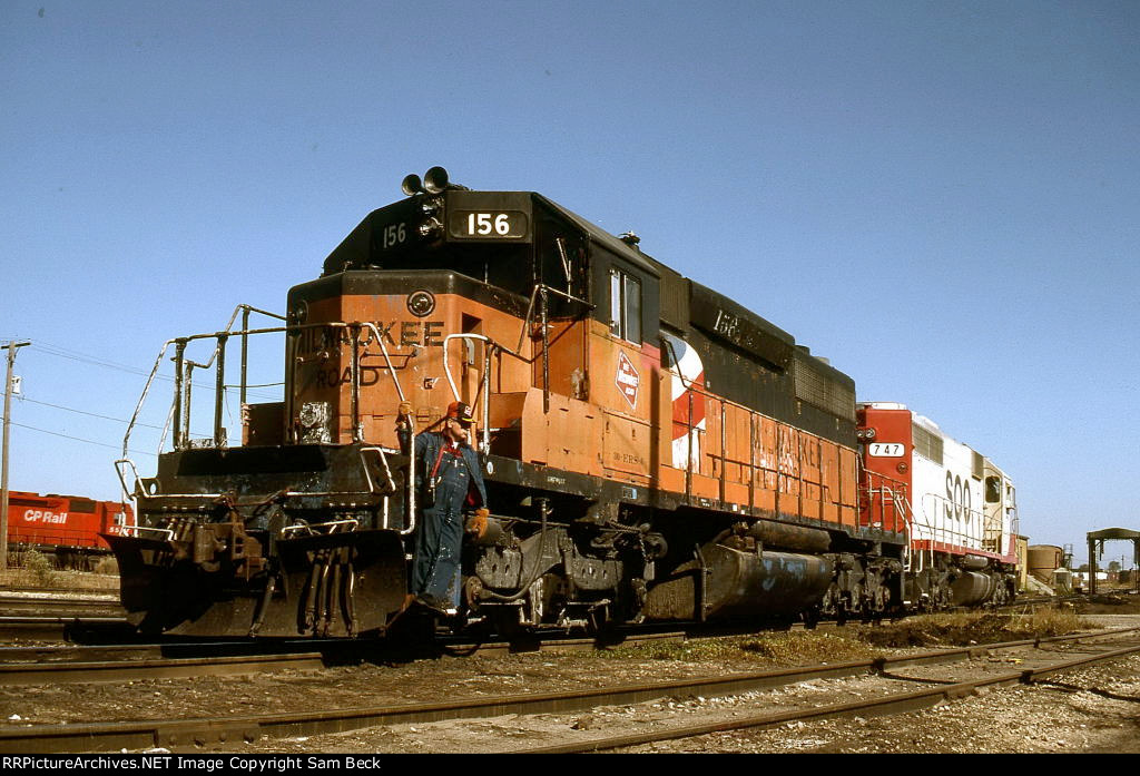 MILW 156 and SOO 747